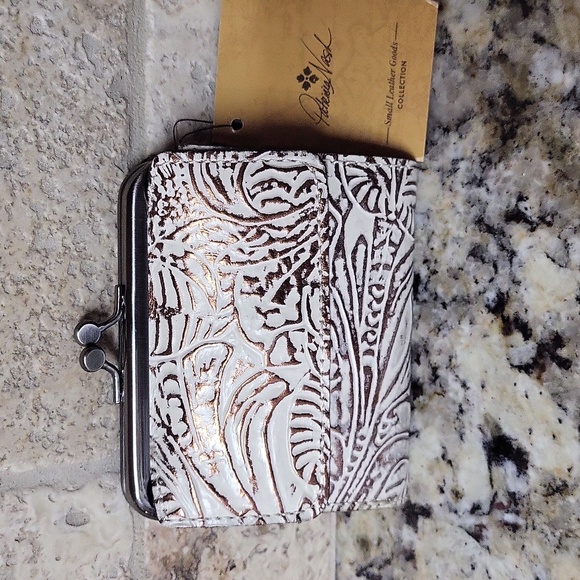 Patricia Nash | Bags | Patricia Nash Metallic White Astor Wallet | Poshmark